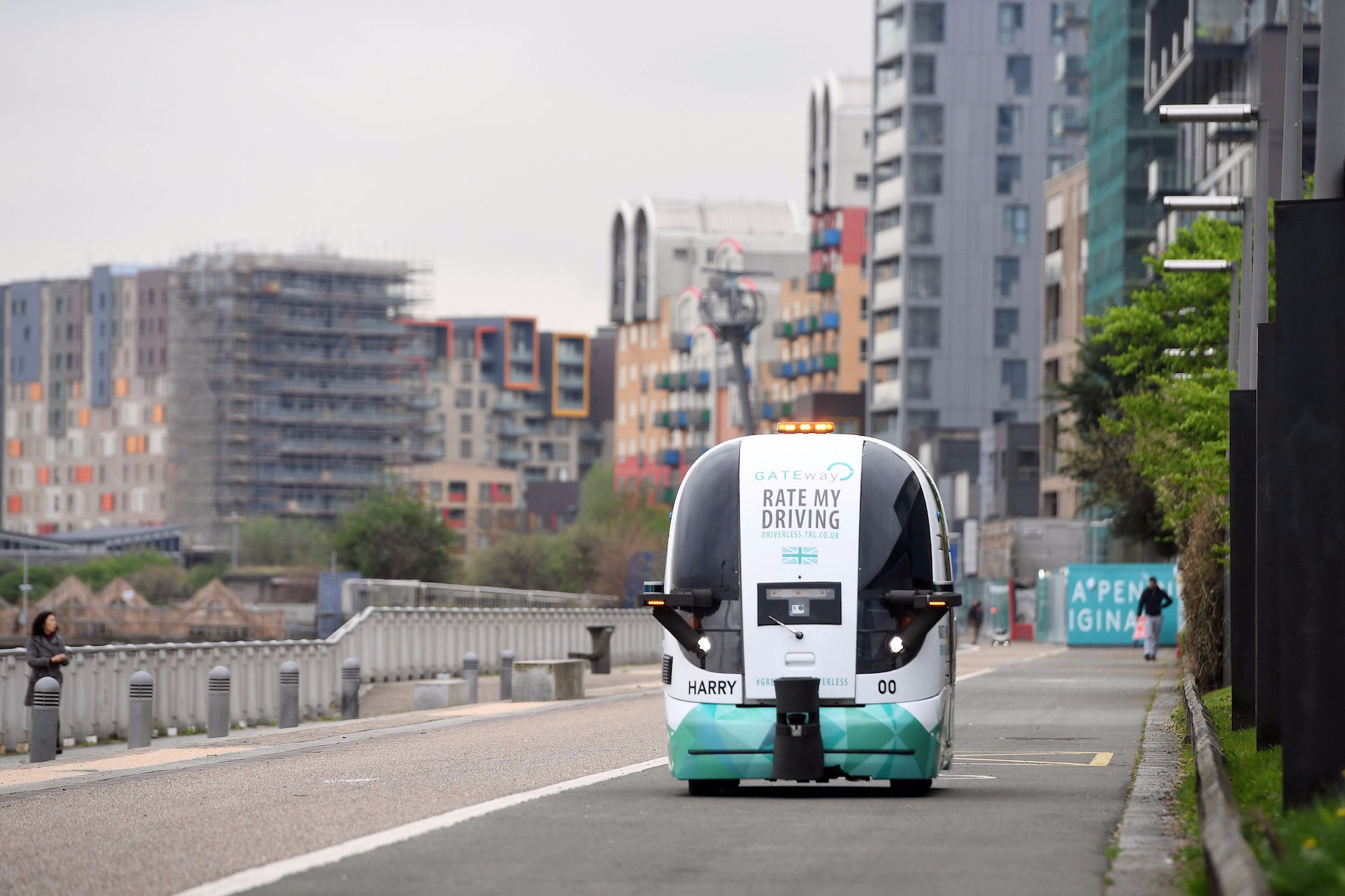 The future of driverless cars is a bus | Tech | Music