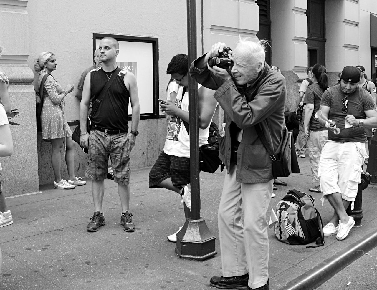 Legendary fashion photographer Bill Cunningham wrote a memoir | The Outline